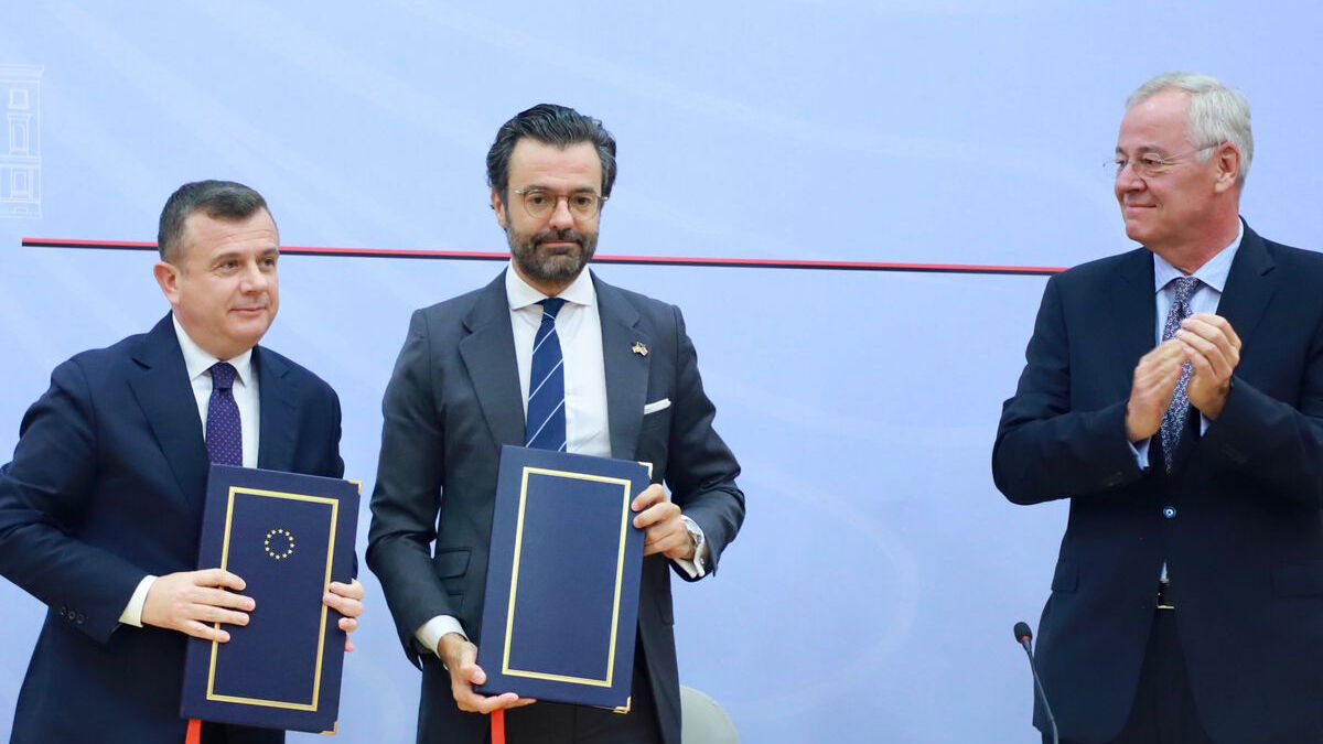 Arnavutluk ile Frontex arasında anlaşma imzalandı - Daily Ummah | Bir ...